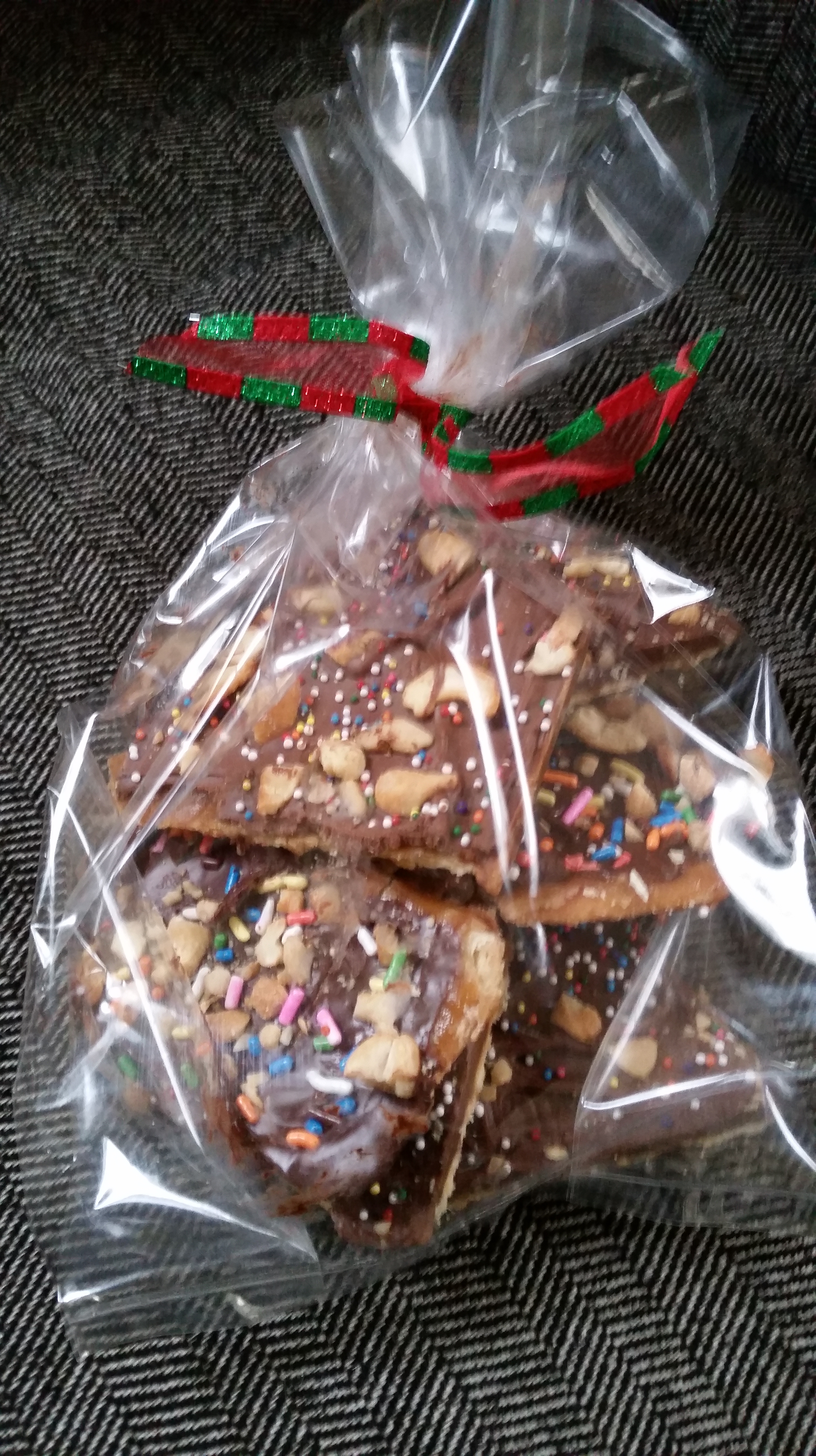 Christmas Crack and cards and caffeine crazy – Kate Mahar writes